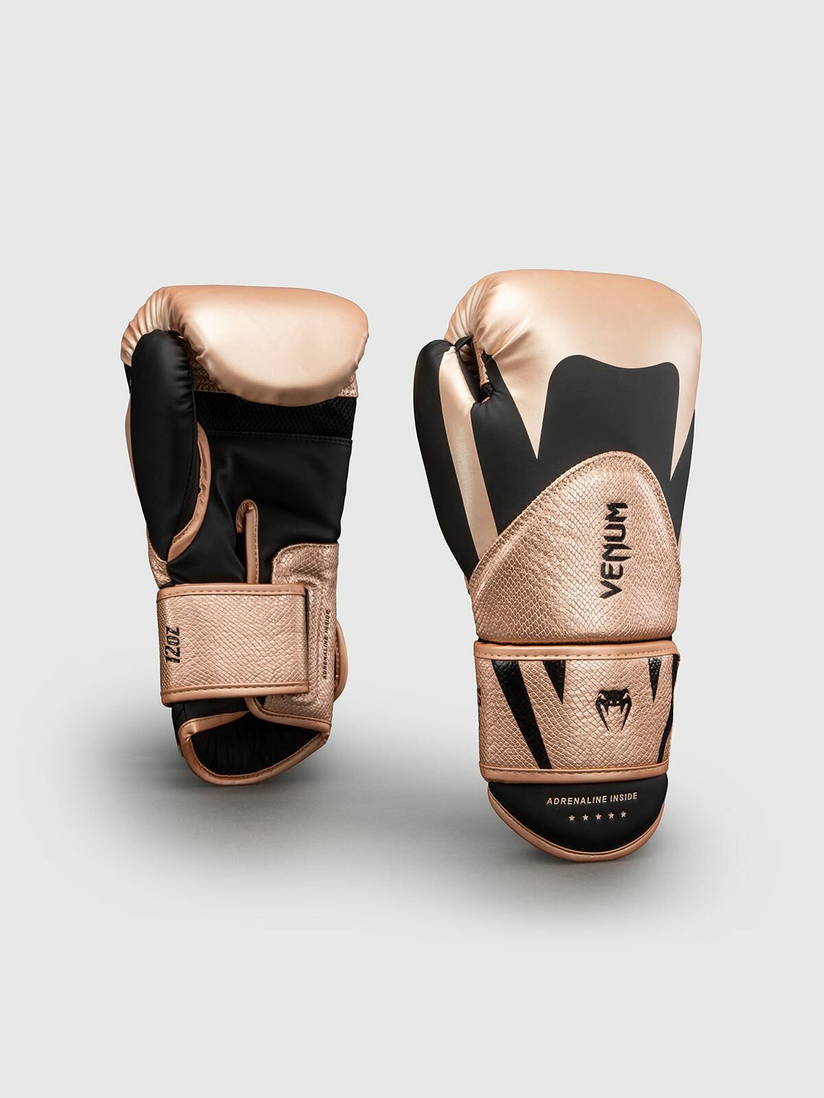 Перчатки боксерские Venum Challenger 4.0 Pearly Pink/Black (18 унций)