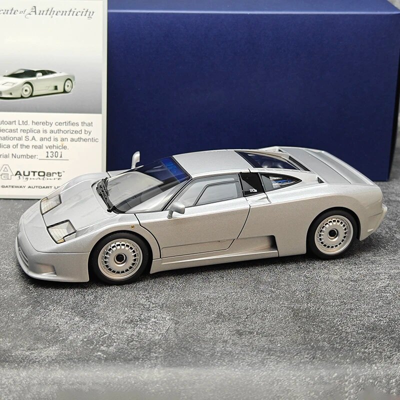 Коллекционная модель автомобиля Autoart 1:18 EB110 GT из металла 70979