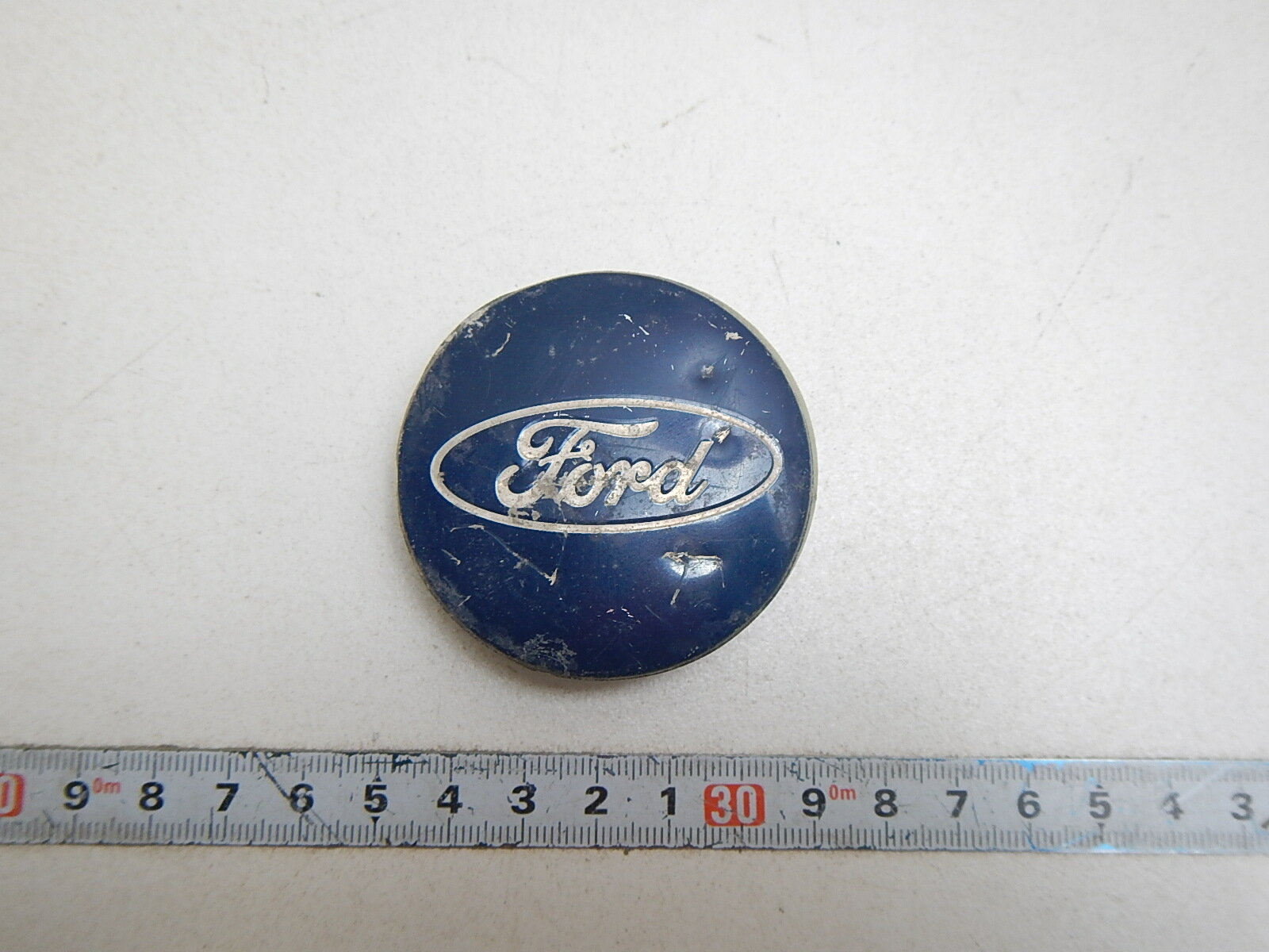 Б/У Колпак декоративный легкосплавного диска, Ford (Форд)-FOCUS 2 (05-08) FORD FOCUS 2 (05-08) Деформация, царапины. 655...