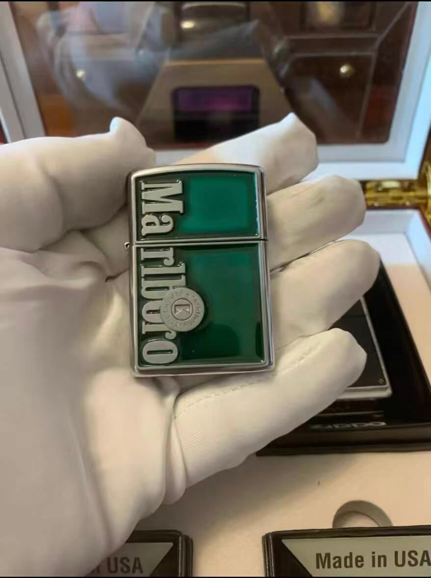 Zippo, в стиле "Лимитированная серия Marlboro, зеленый", пустая(без заправки)
