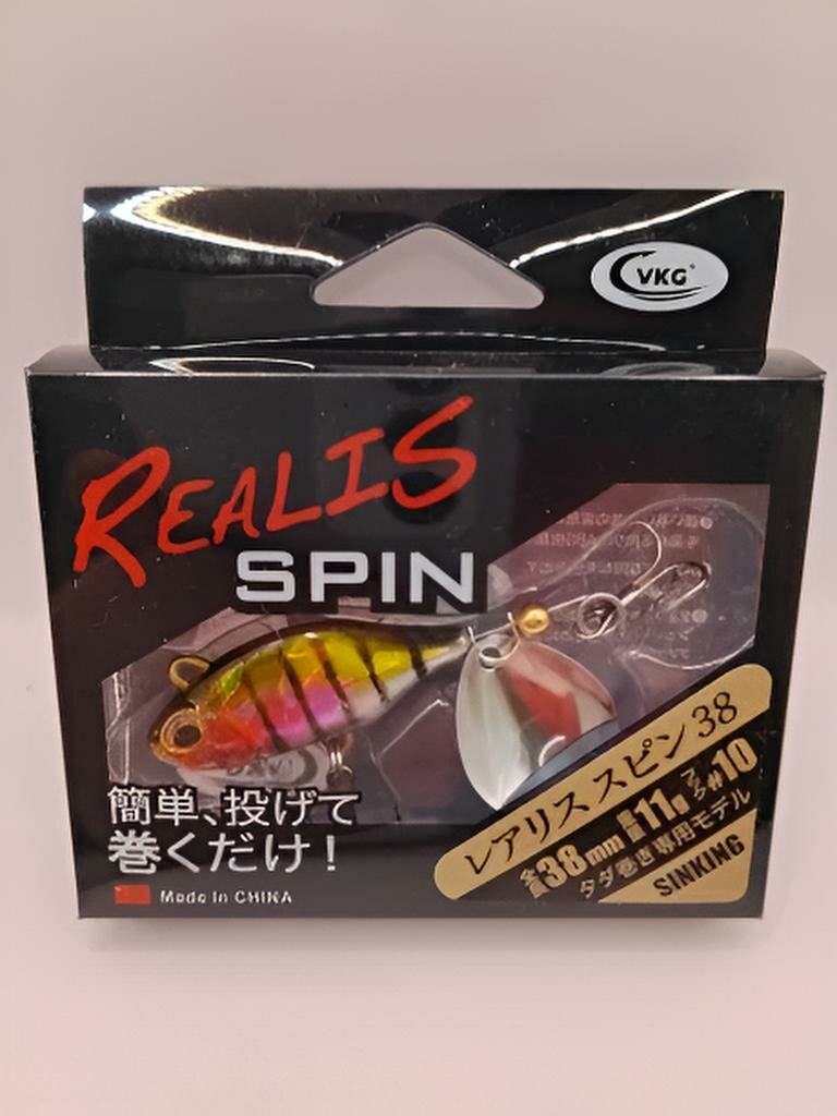 Тейл-спиннер VKG Realis Spin, 38 мм 11 г, тонущая приманка для хищника