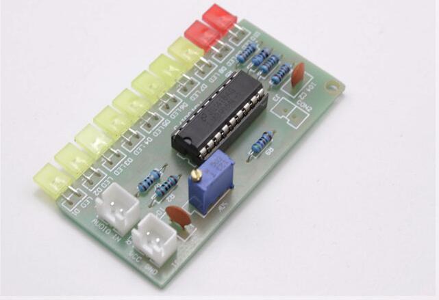 Набор для сборки индикатора уровня на LM3915
