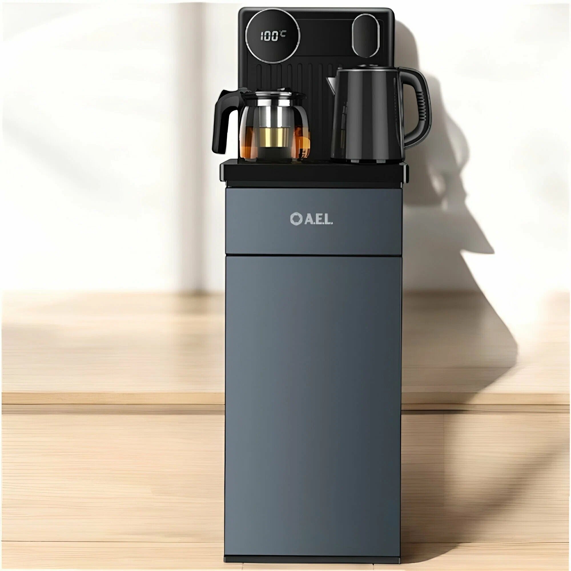 A.E.L. LK-81A. Гарантия 12мес. Горячая вода и водой комнатной температуры.