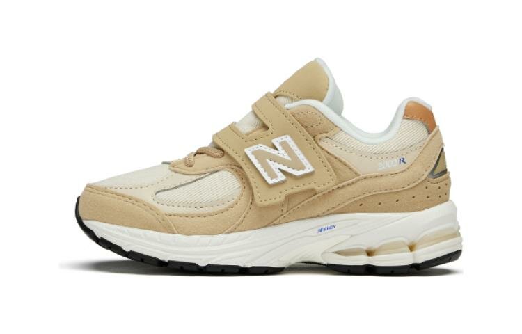 Кроссовки NB 2002R