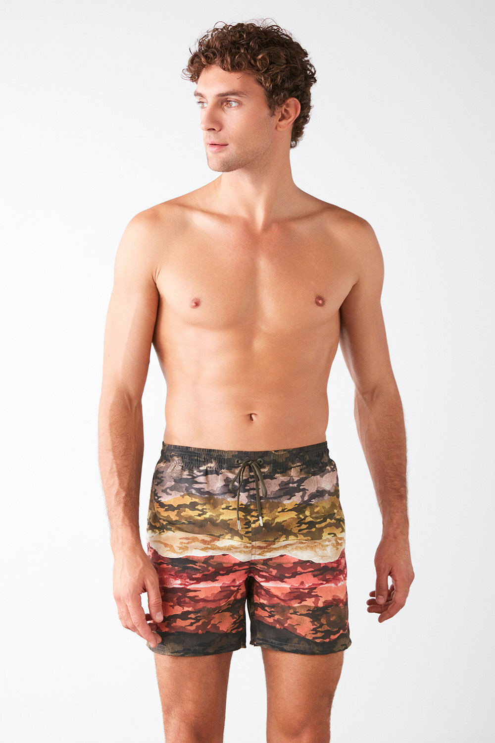 Шорты спортивные