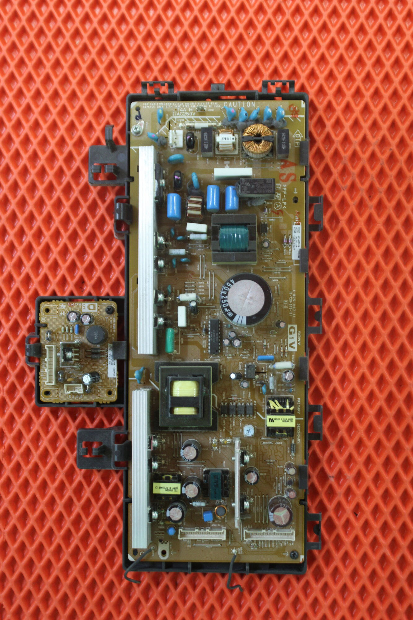 Блок питания (PSU) 1-875-007-11 для телевизора SONY KLV-32S310A в надёжной упаковке