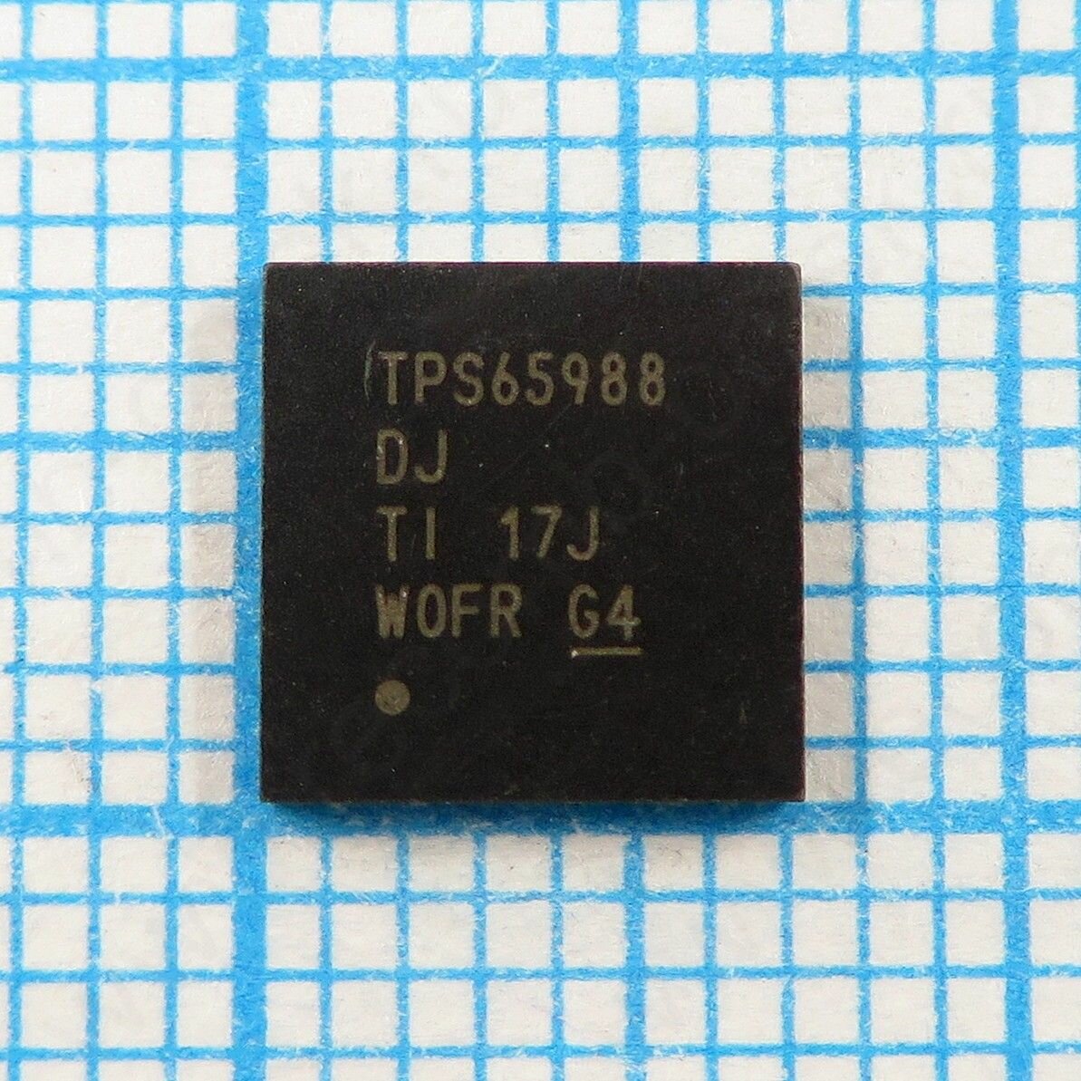 TPS65988DJRSHR TPS65988 - Двухпортовый контроллер USB Type-C и USB PD со встроенным питанием