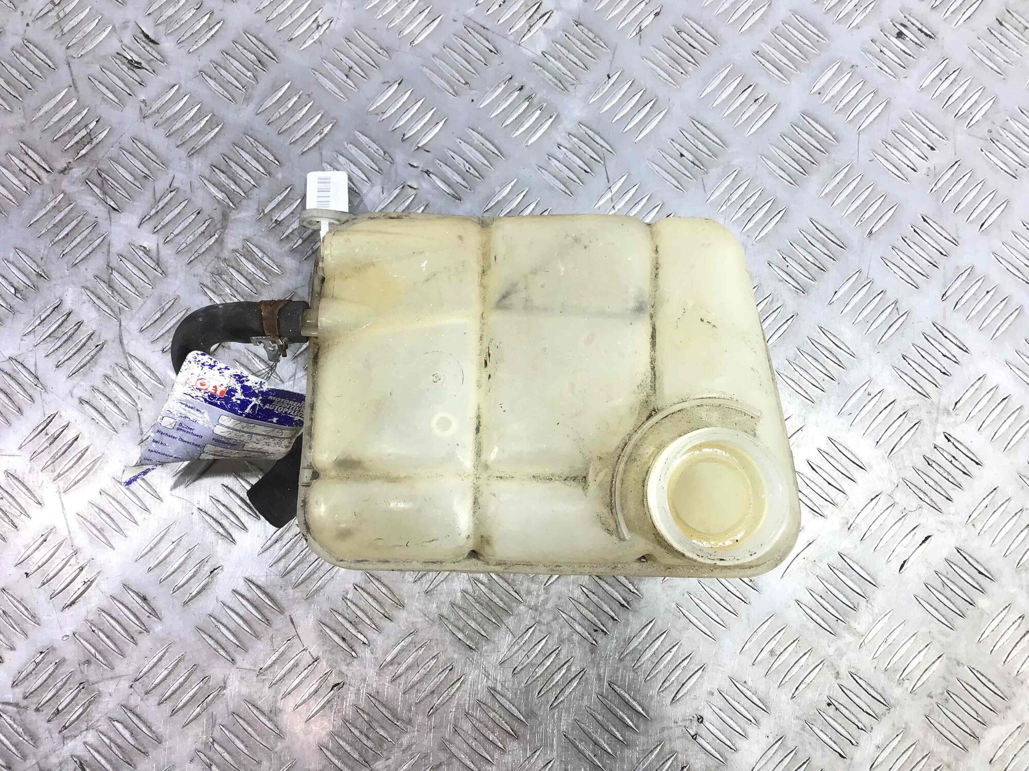 Б/У Бачок расширительный Ford Focus 1 поколение [рестайлинг] (2001-2005) 2004 г.