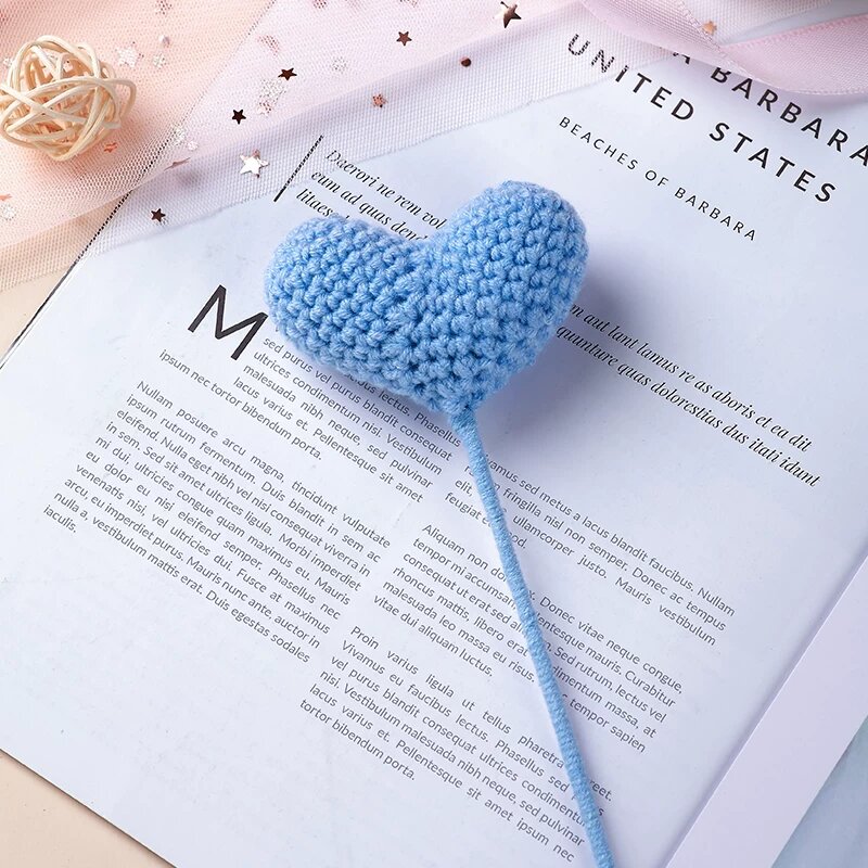 Готовый подарок ко Дню учителя, букет в форме сердца из вязаных цветов ручной работы, креативный подарок на день