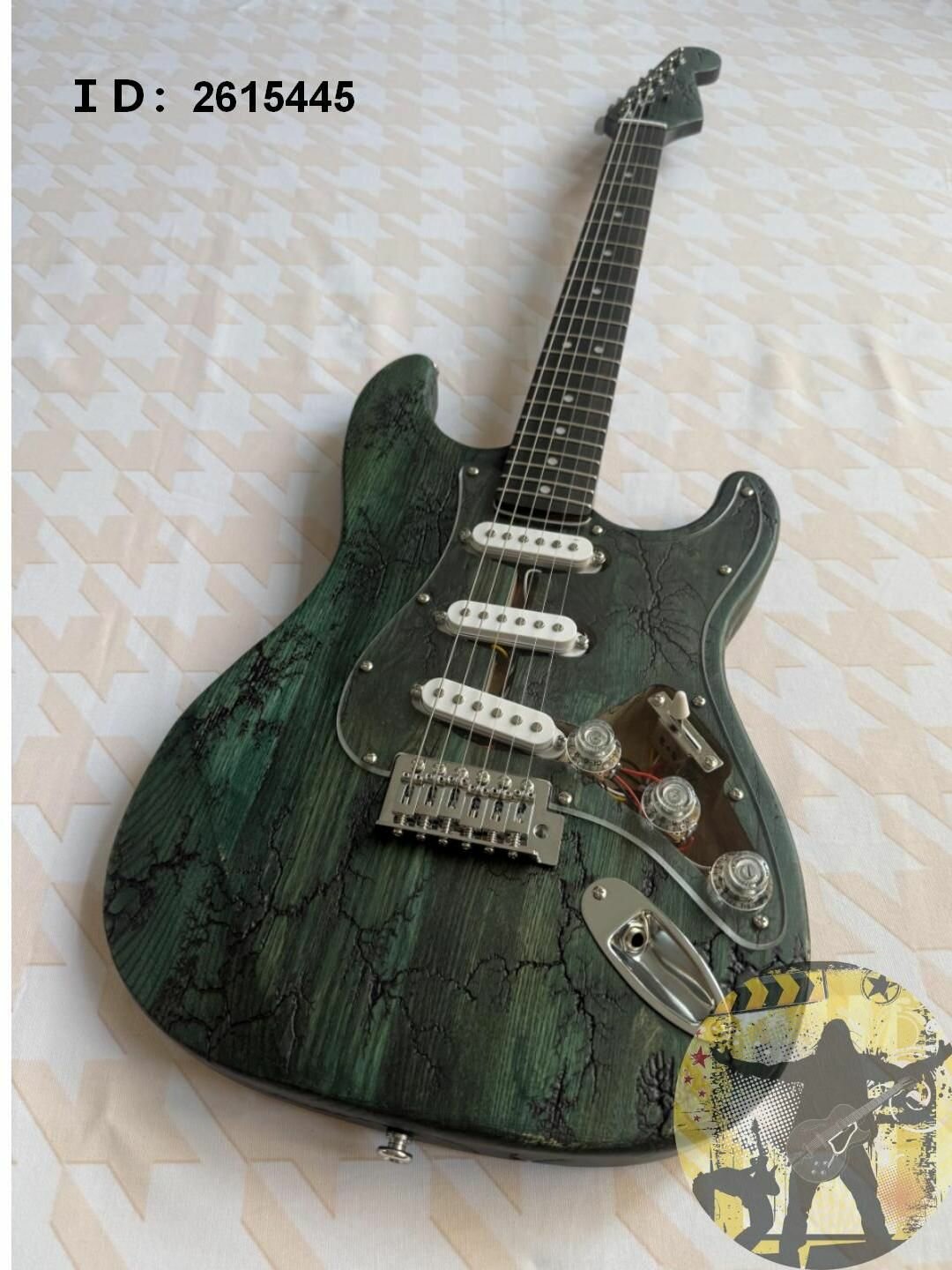 Электрогитара Fende Stratocaster с 6 струнами, изготовленная в Китае