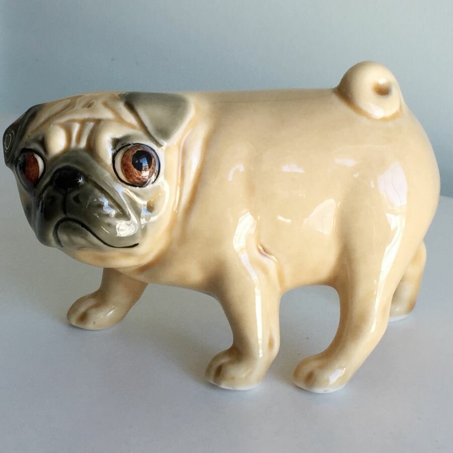 Фаянсовая скульптура Мопс Sr-VH-114