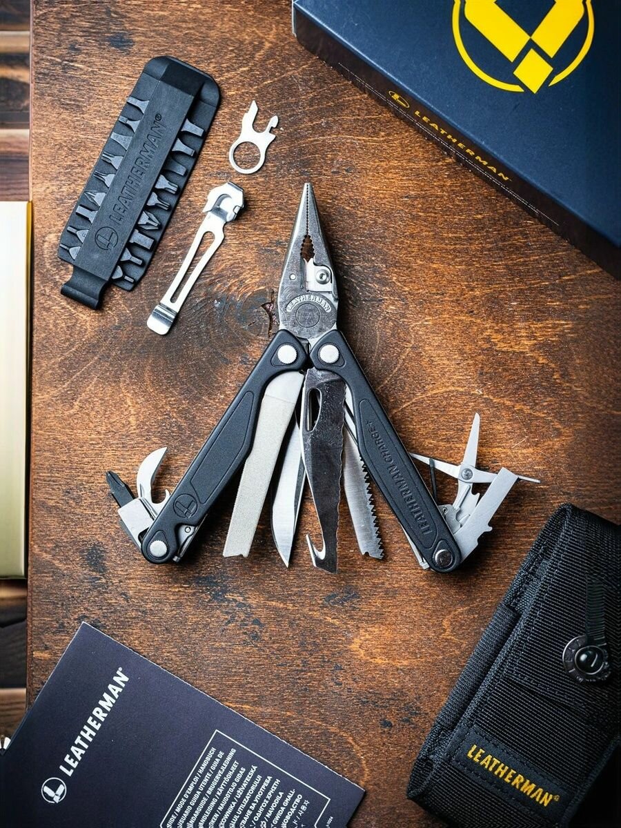 Мультитул Leatherman Charge Plus 832516, 19 инструментов, с чехлом и битами