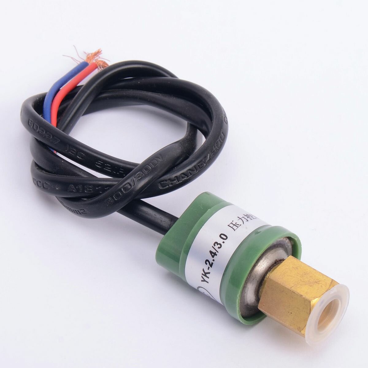 Реле давления YK-2.4/3.0 1/4"/провод (017981)