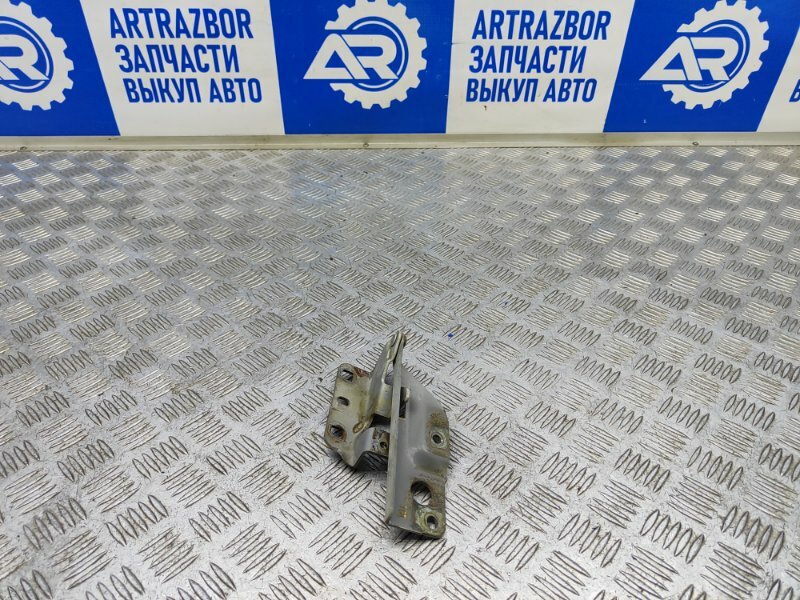 Б/У Петля капота правая Nissan Almera Classic B10 / Ниссан Альмера Классик B10 1.6 QG16DE 107 Л.С 2008