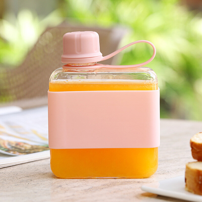 Новая бутылка Tritan Fresh Style с ручкой, плоская бутылка с силиконовым покрытием, пластиковый стакан, высококачественная портативная бутылка для воды для студентов