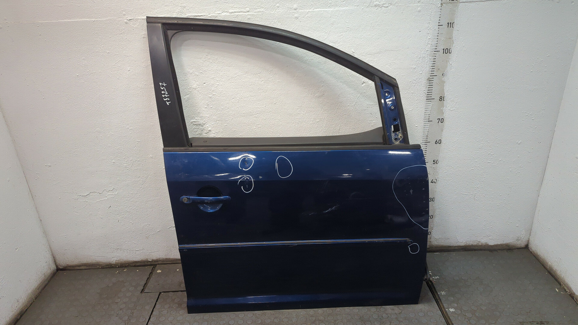 Дверь боковая (легковая) правая передняя Volkswagen Touran Б/У