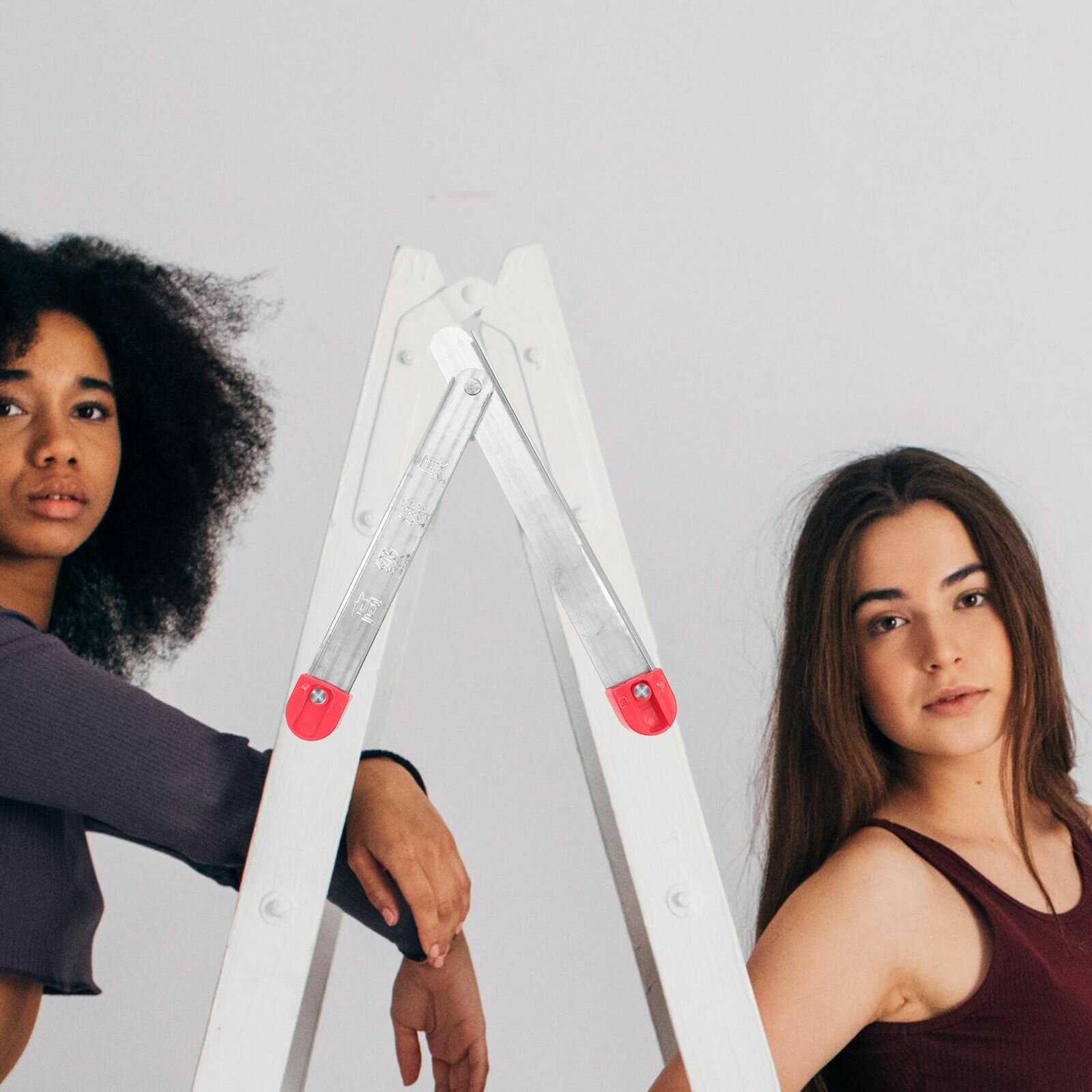 Прочная алюминиевая петля для чердачной складной лестницы с деталями для установки