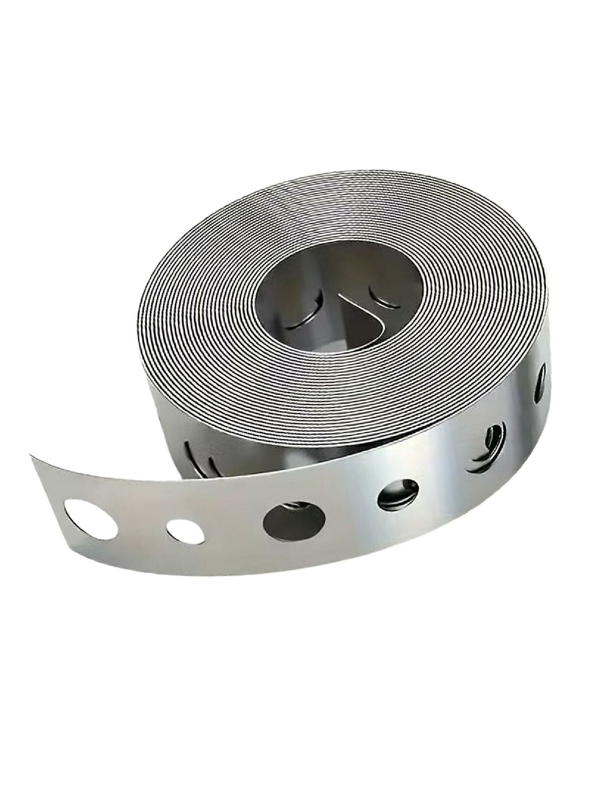 Железная оцинкованная лента и катушка длиной 3 м