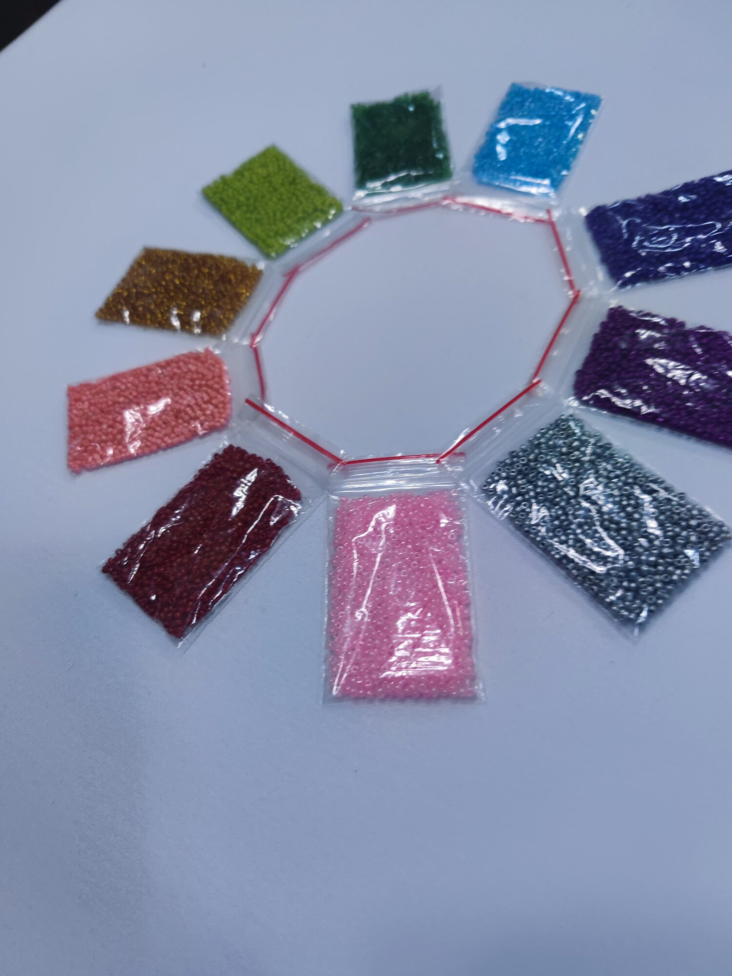 Бисер, набор из 10 цветов по 10грамм