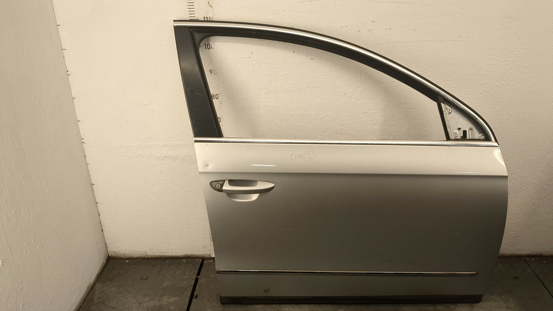 Дверь боковая (легковая) правая передняя Volkswagen Passat 6 Б/У