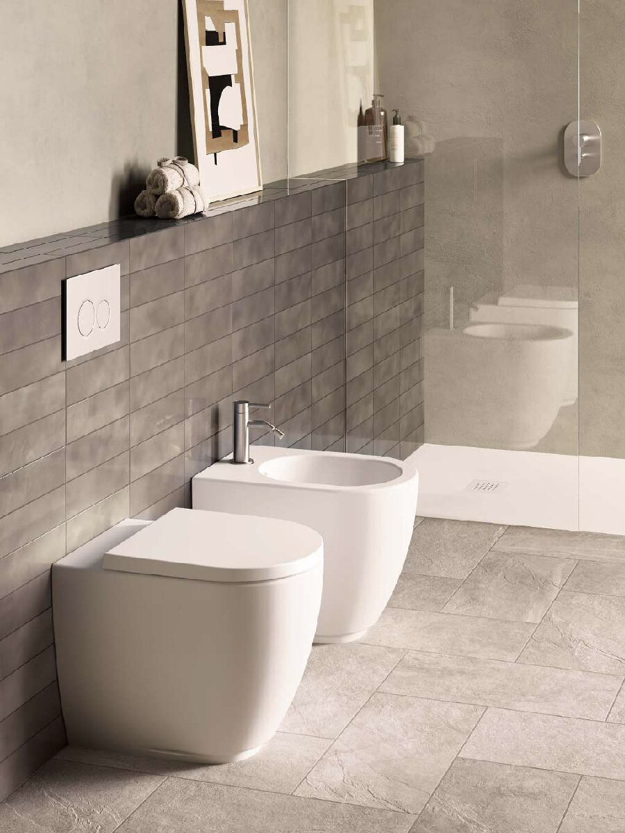 Унитаз напольный HATRIA FUSION Y1ZA01+Y9AQ01, безободковый , с крышкой с микролифтом, белый