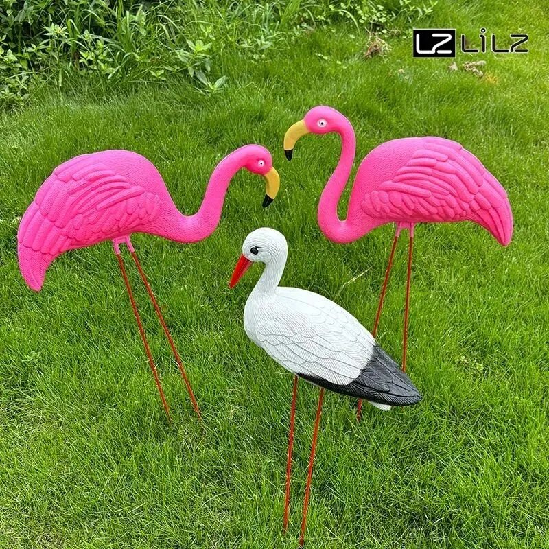Фигурка садовая flamingo розовая пластиковая для сада и дачи — фото 1