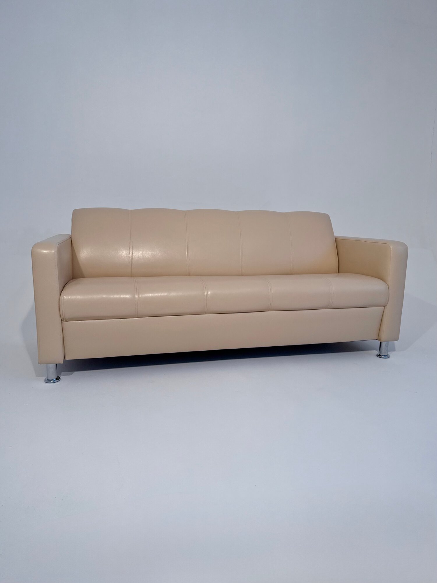 Диван офисный Сенатор 1800, механизм Нераскладной, 180х80х82 см, бежевый, с отделочной строчкой