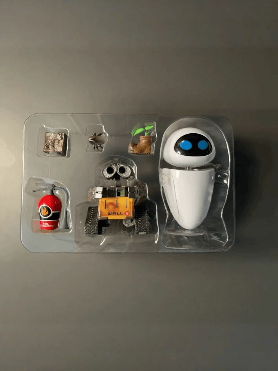 Фигурка робот валл-и / WALL-E, коллекционная статуэтка из мультфильма