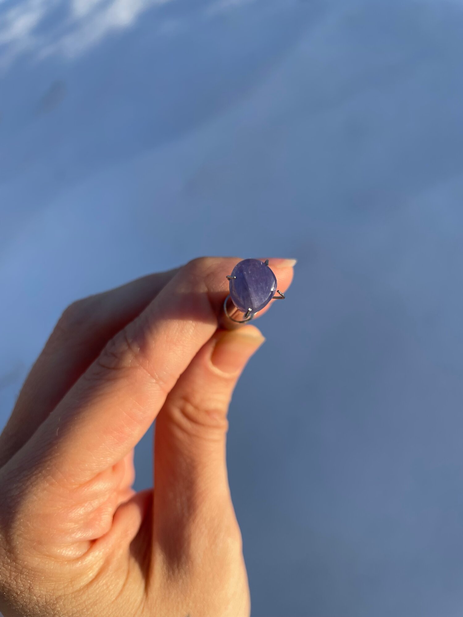 Сапфир Корунд, кабошон, фантазийная форма, 1.1x1.2 см, 2.75 ct