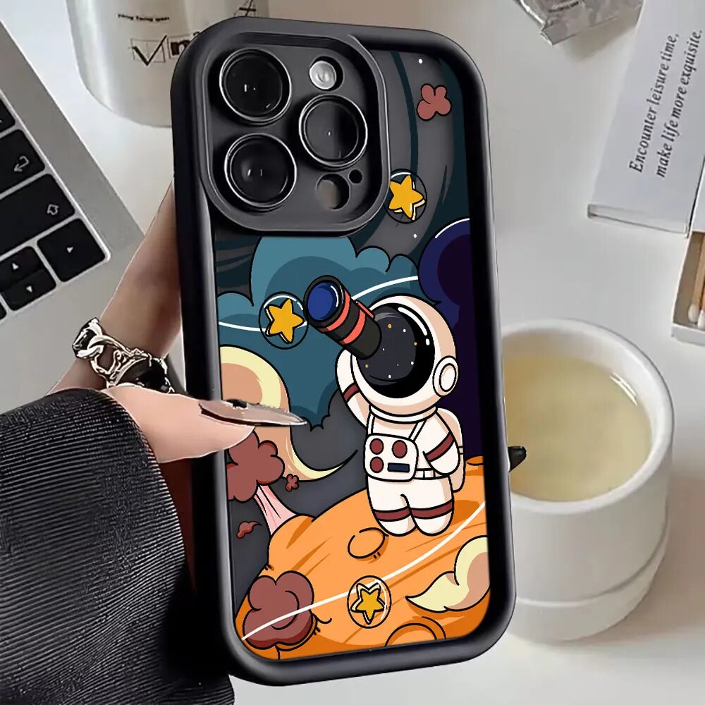 Чехол для iPhone 16 Pro Max с космонавтом, силикон