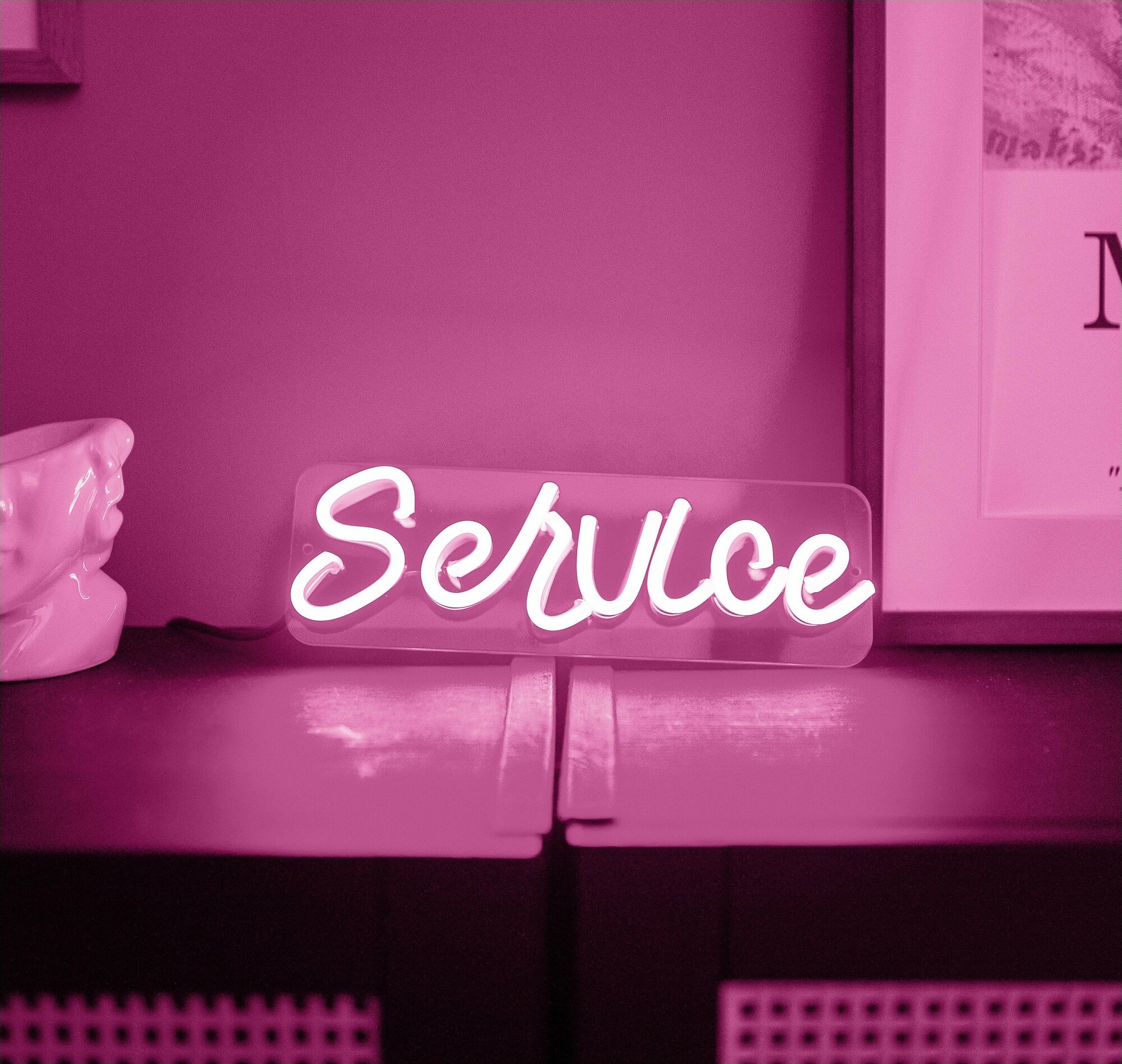 Табличка неоновая Service, 25х8 см, розовая