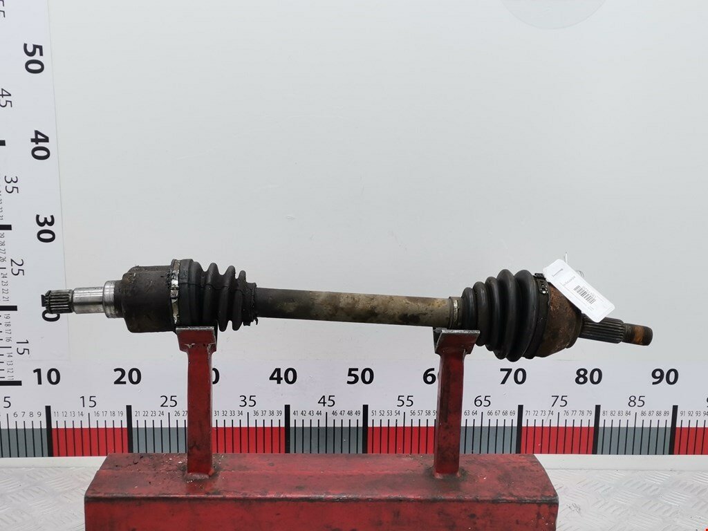 Полуось передняя левая (приводной вал шрус) Ford Focus 1 1139964 арт. 1951520