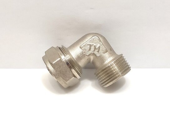 Угол с переходом на наружную резьбу 26 х 1" TIEMME