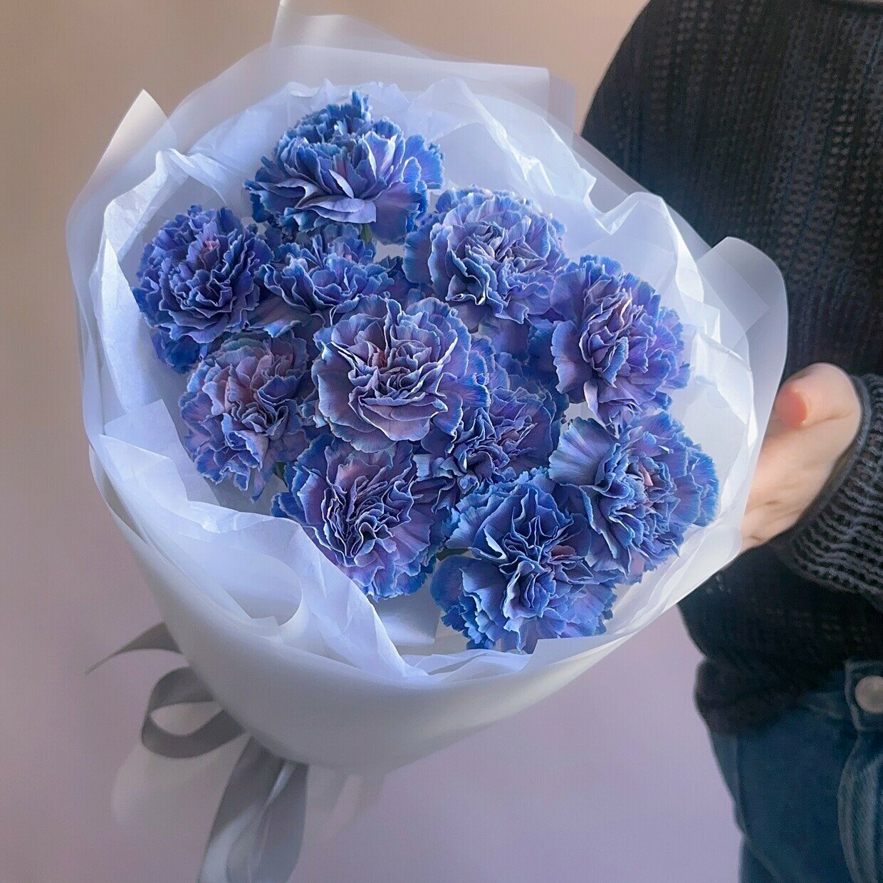 11 синих гвоздик букет из живых цветов