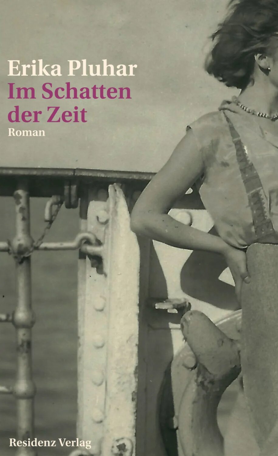 Im Schatten der Zeit [Цифровая книга]