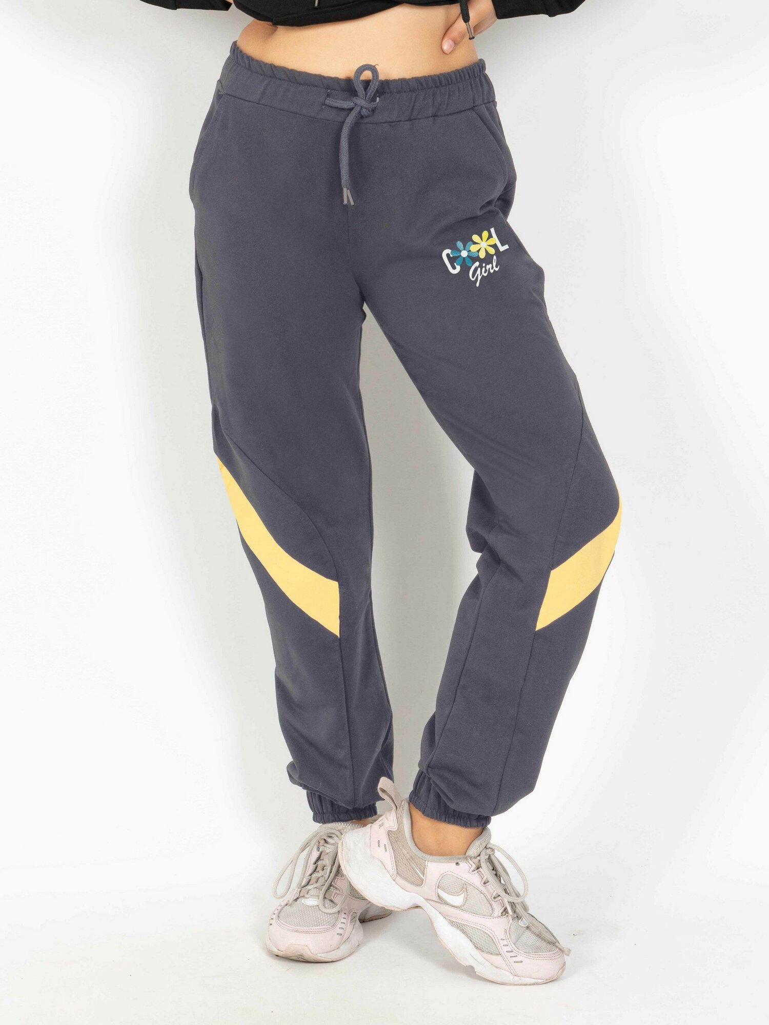 Брюки школьные