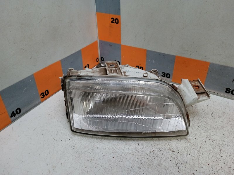 Б/У Фиат Пунто 1 Фара правая Fiat Punto 1996 176 267477 Fiat/Alfa/Lancia арт. 46407145
