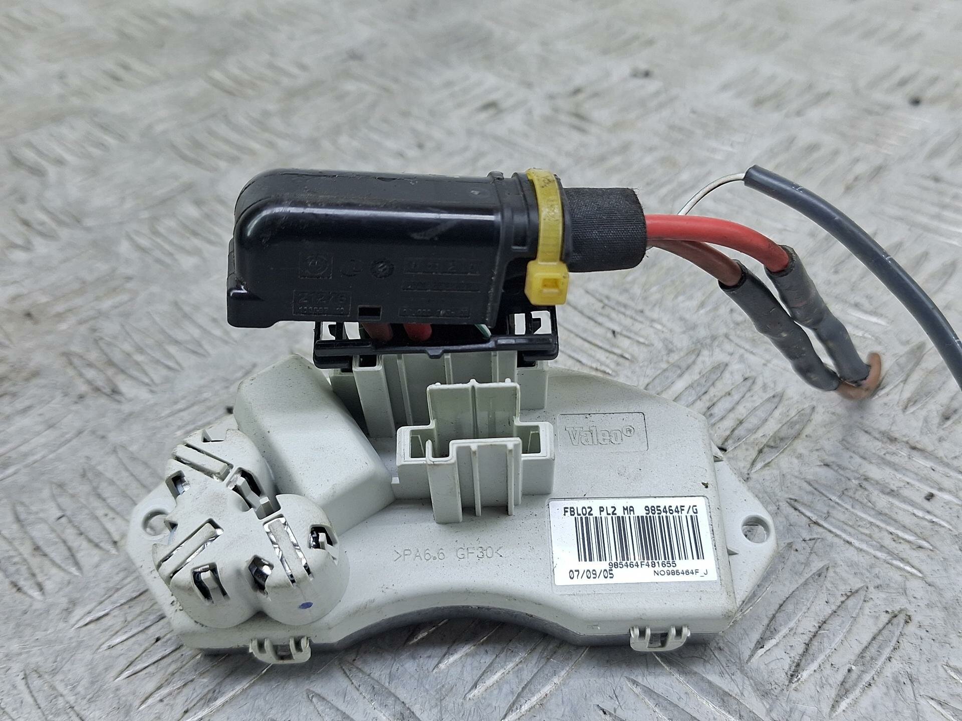 Сопротивление печки BMW 3 E90/E91 2005 73040157