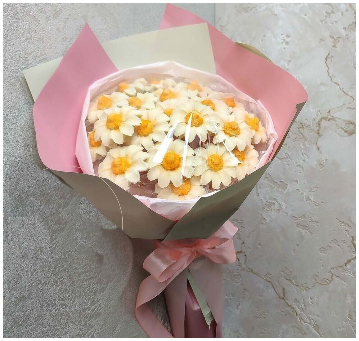 Букет из шоколадных цветов ShokoTrendy "Ромашки", белый шоколад, цветы, 21шт, 315 г