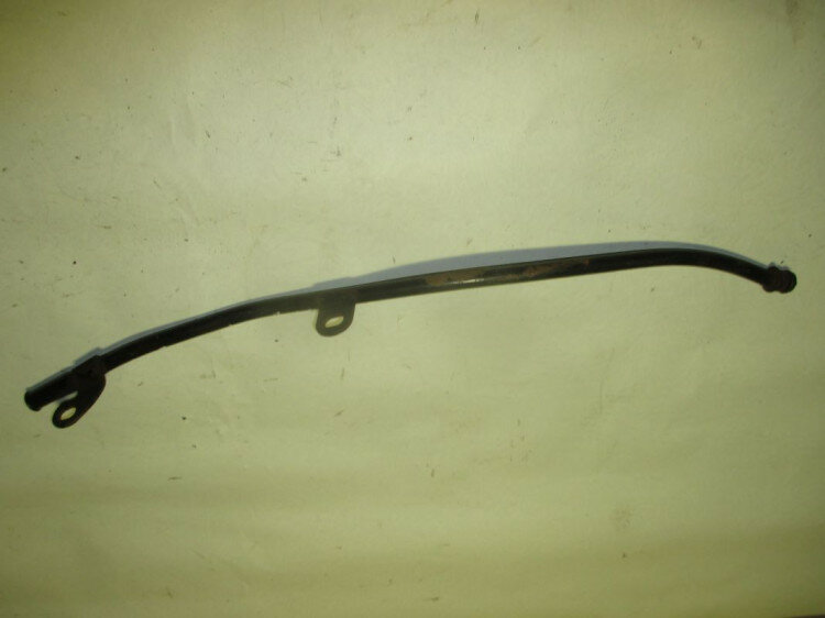 Трубка направляющая щупа уровня масла L30910440 Мазда 3, 6 Mazda 2002-2007 г