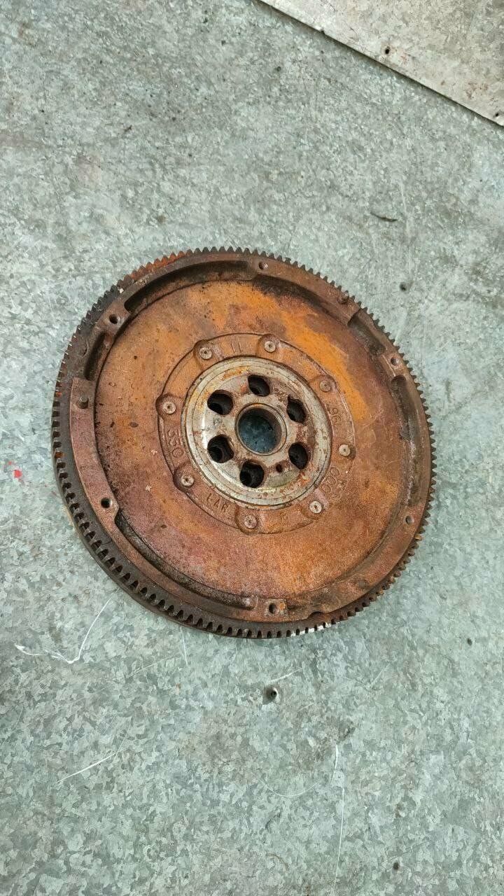 Маховик Volkswagen Touran (2003 - 2006) 141115023B