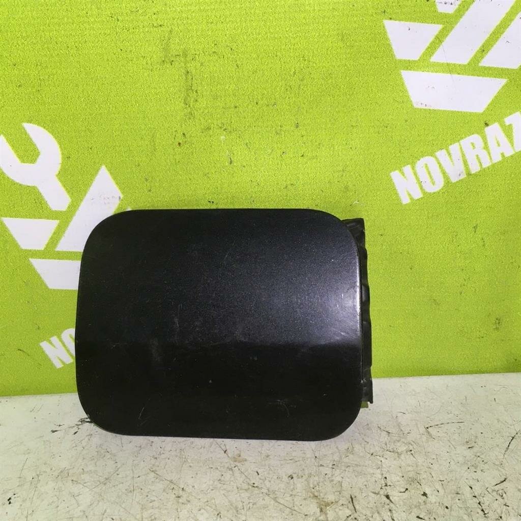 Лючок бензобака Audi 80 90 B3 86-91