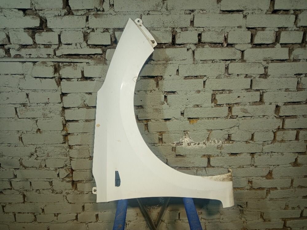 Крыло переднее левое Hyundai solaris 2