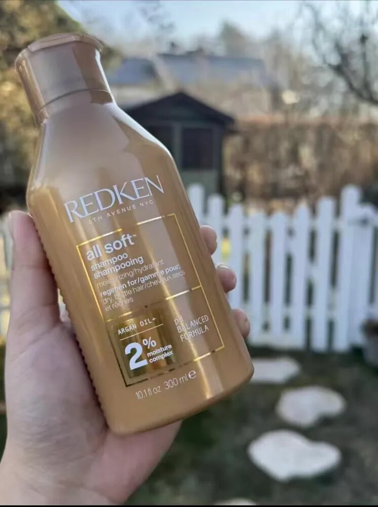 Redken Шампунь для волос, 300 мл