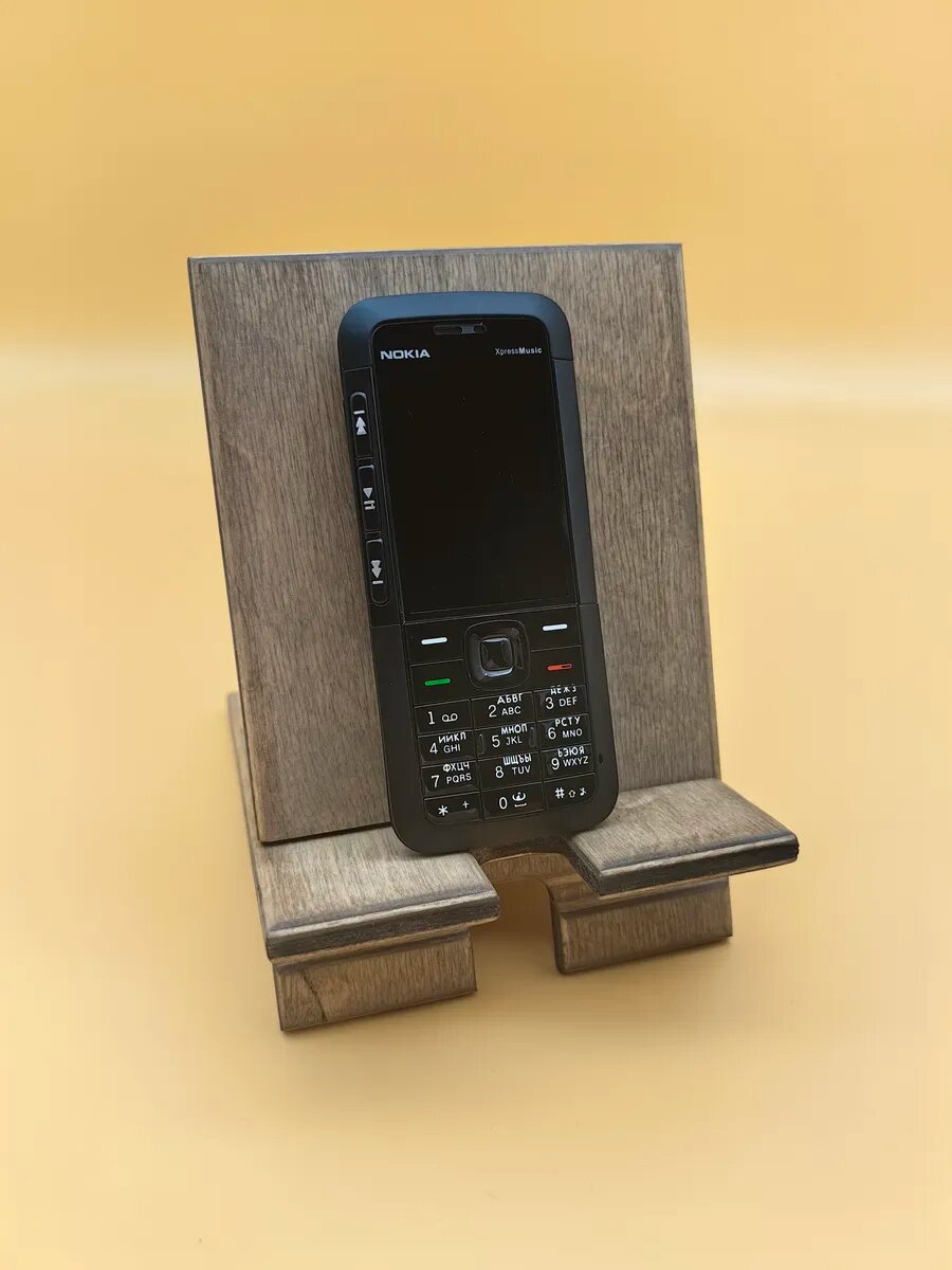 Кнопочный мобильный телефон Nokia 5310 XpressMusic