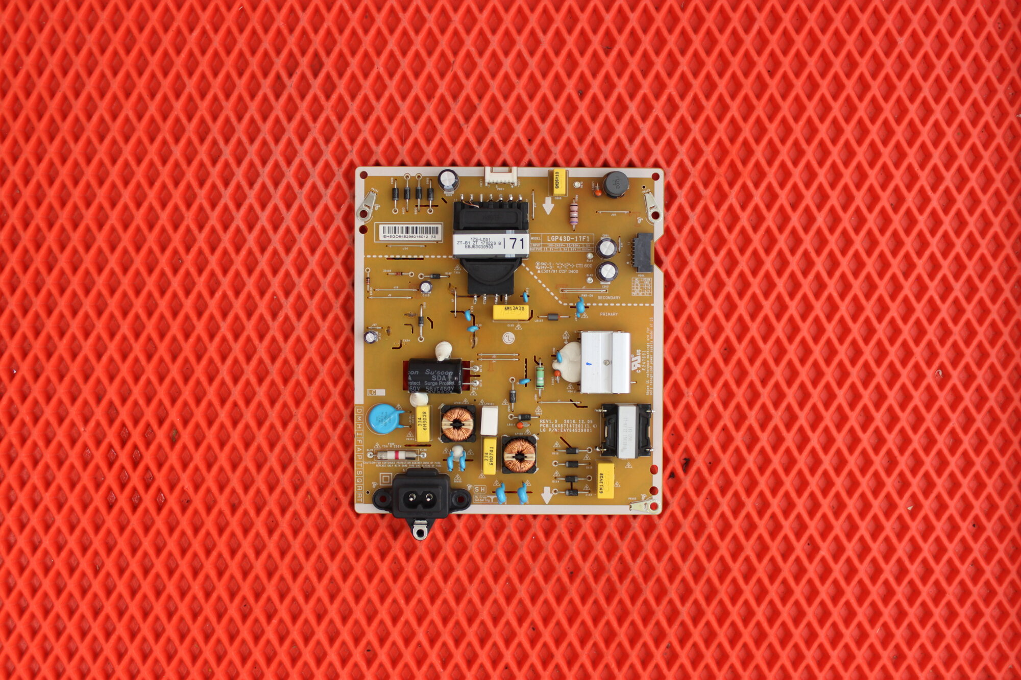 Блок питания (PSU) EAX67147201 (1.4) для телевизора LG 43LV640S-GF2 в надёжной упаковке