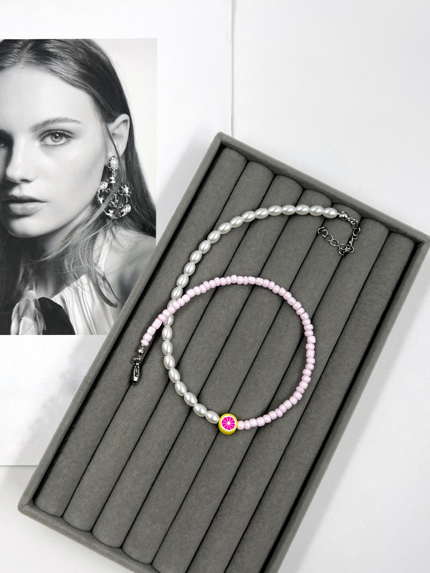 Колье, бисер