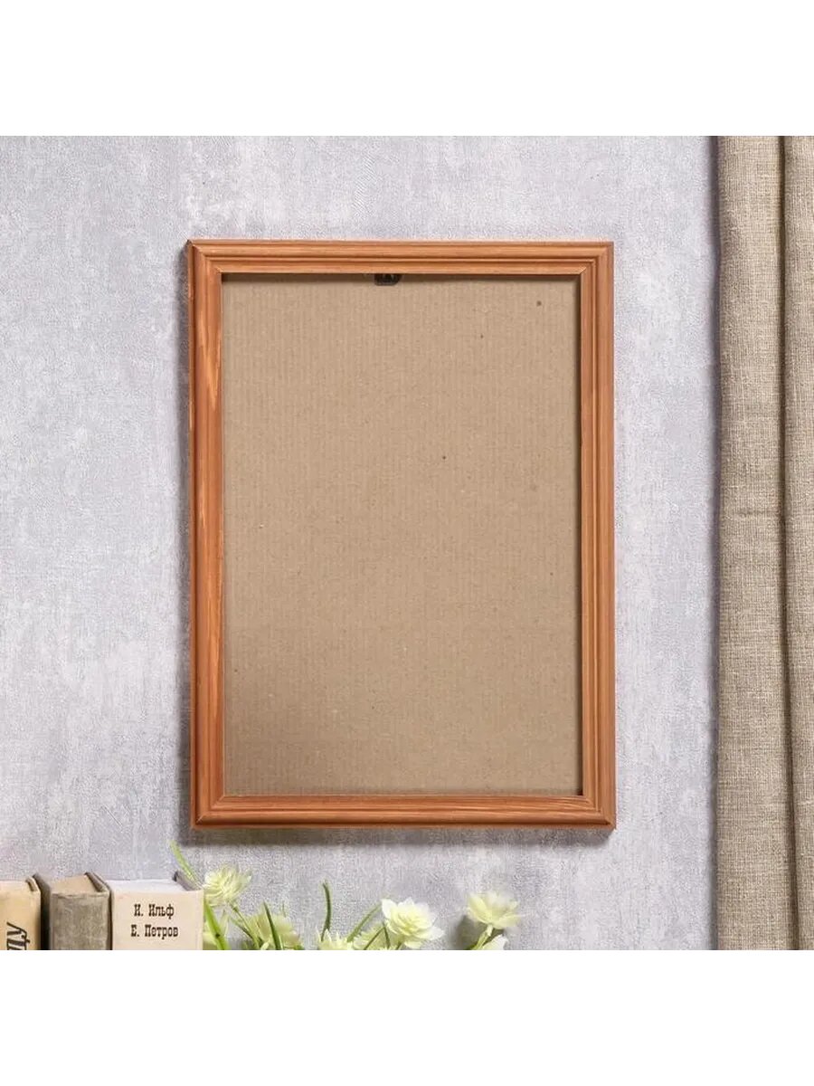 Классическая фоторамка из сосны и ореха для А4