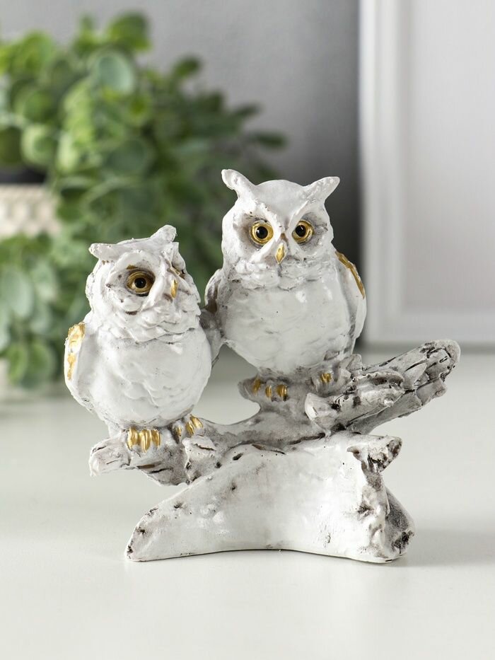 Фигурка полистоун Белые филины на коряге , 5 9 8.5 см