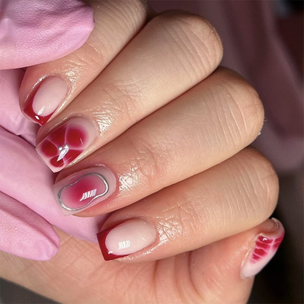 Квадратный Пресс на Ногте Цветок Поддельный, Наклеивается на Ноготь в 12 Размерах, 24 Шт Французских Типсов для ногтей DIY Nail Art Decorations